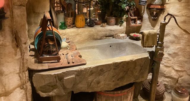 JRR Tolkien’s Hobbiton, Inside a Hobbit House – Faith, Science, Joy ...
